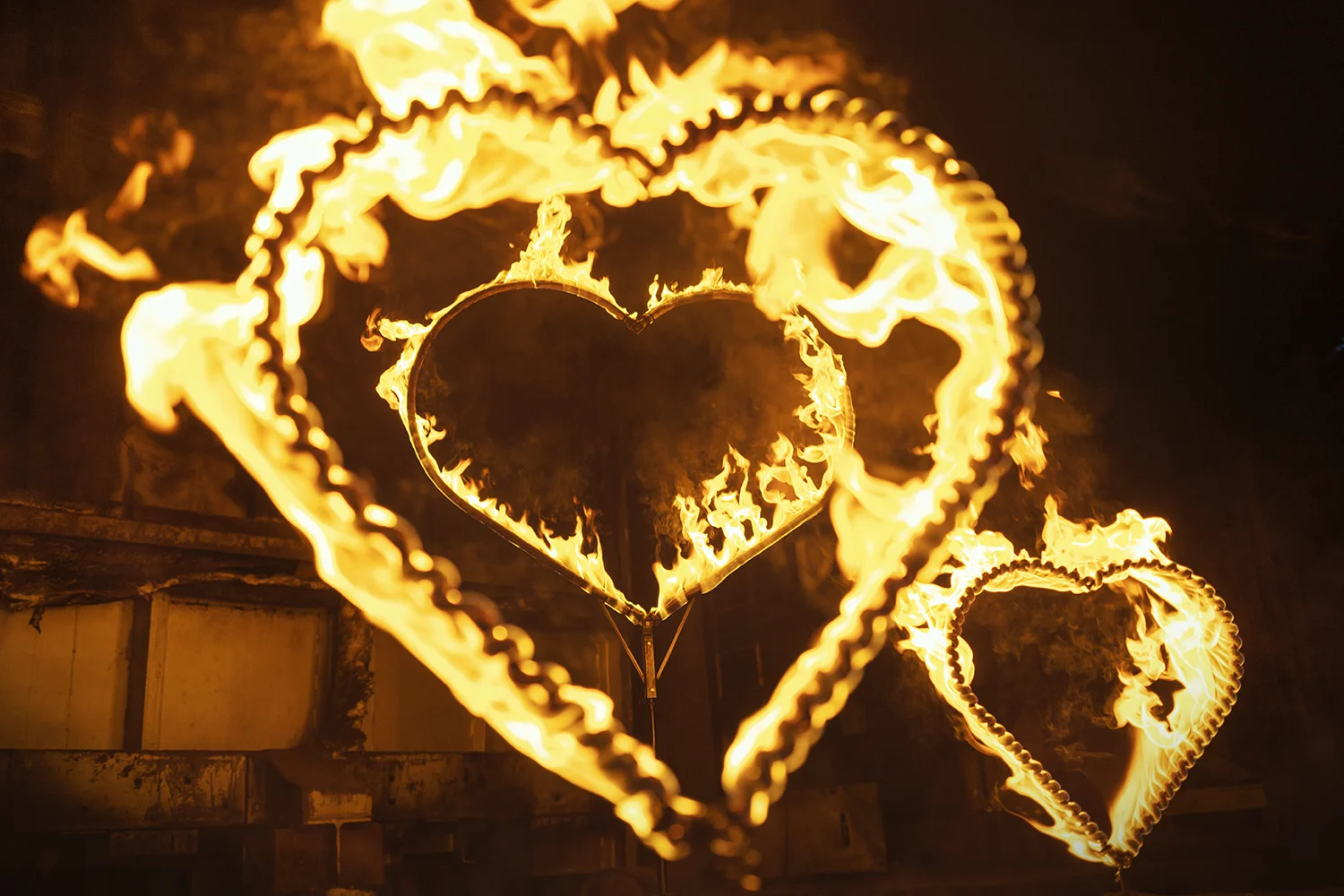 Romantic surprise for wedding and photo shoot - Aliatrix